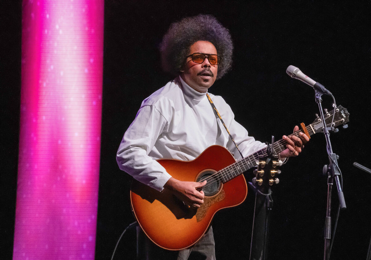 Alex Cuba | Yukon Arts Centre